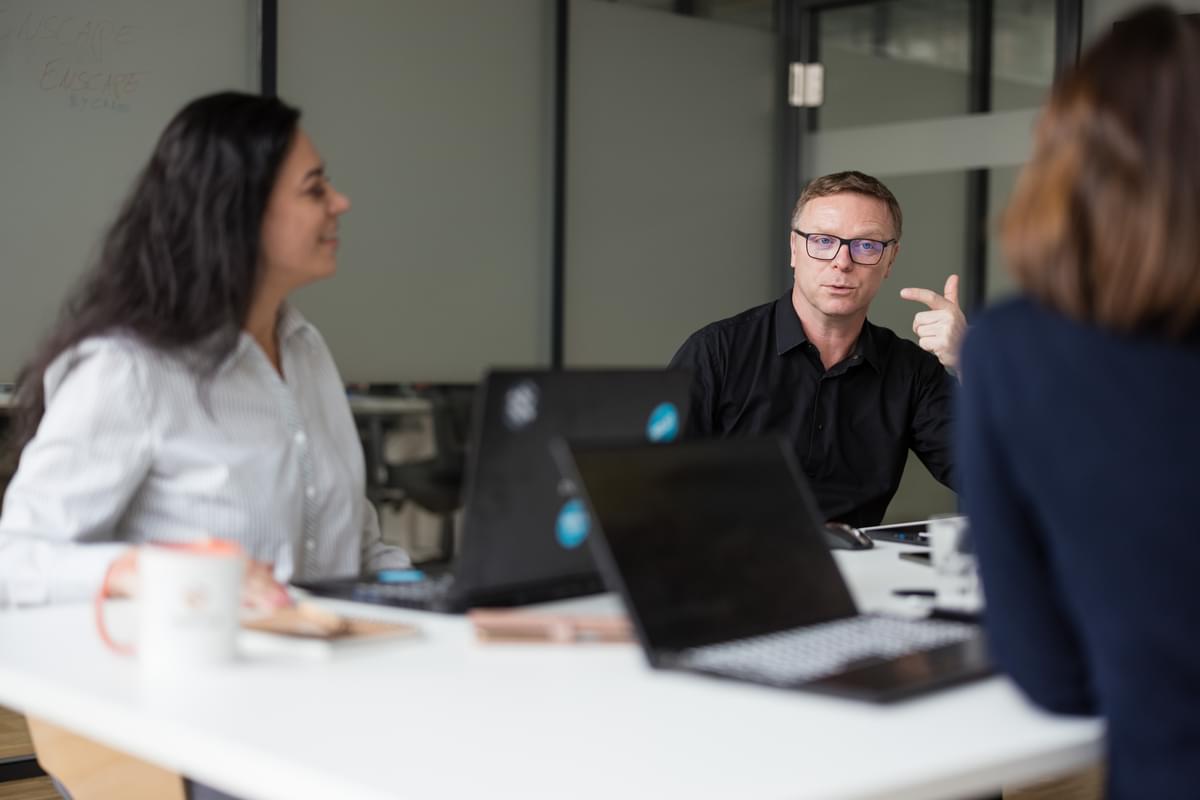 15 Architecture Interview Questions to Ask + Preparation & Expert Tips